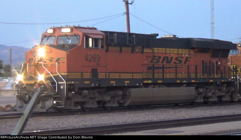 BNSF 4269